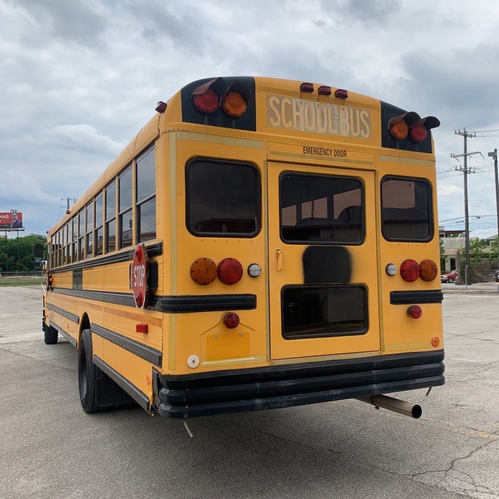 2004 IC Corporation CE 200 School Bus - Skoolie Livin | School Bus ...