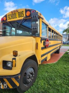 1999 Thomas Freightliner School Bus - Skoolie Livin | School Bus ...
