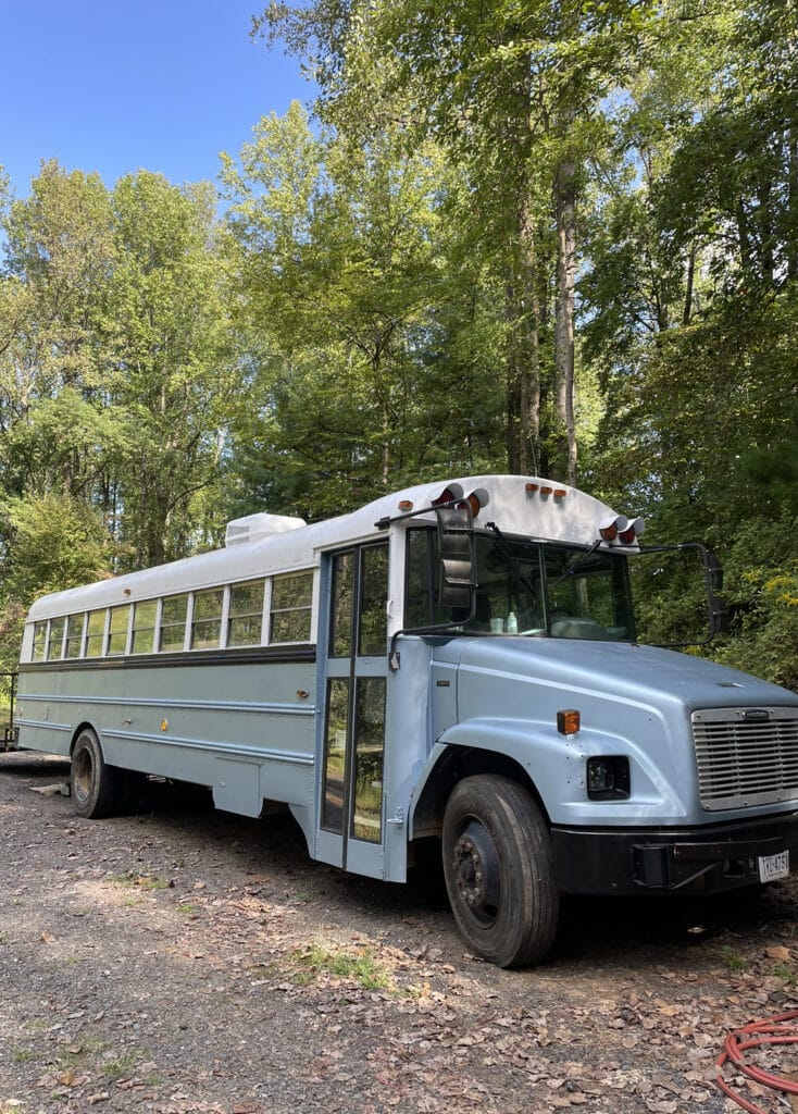 2004 Thomas Freightliner Finished Skoolie - Skoolie Livin | School Bus ...