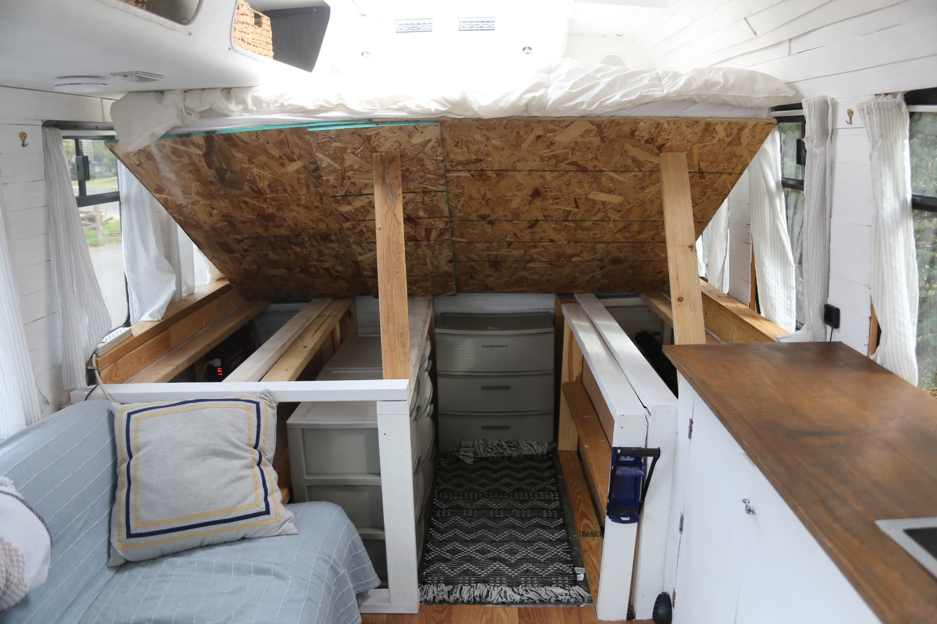 1995 Ford E350 Full Build Blue Skoolie! - Skoolie Livin | School Bus ...