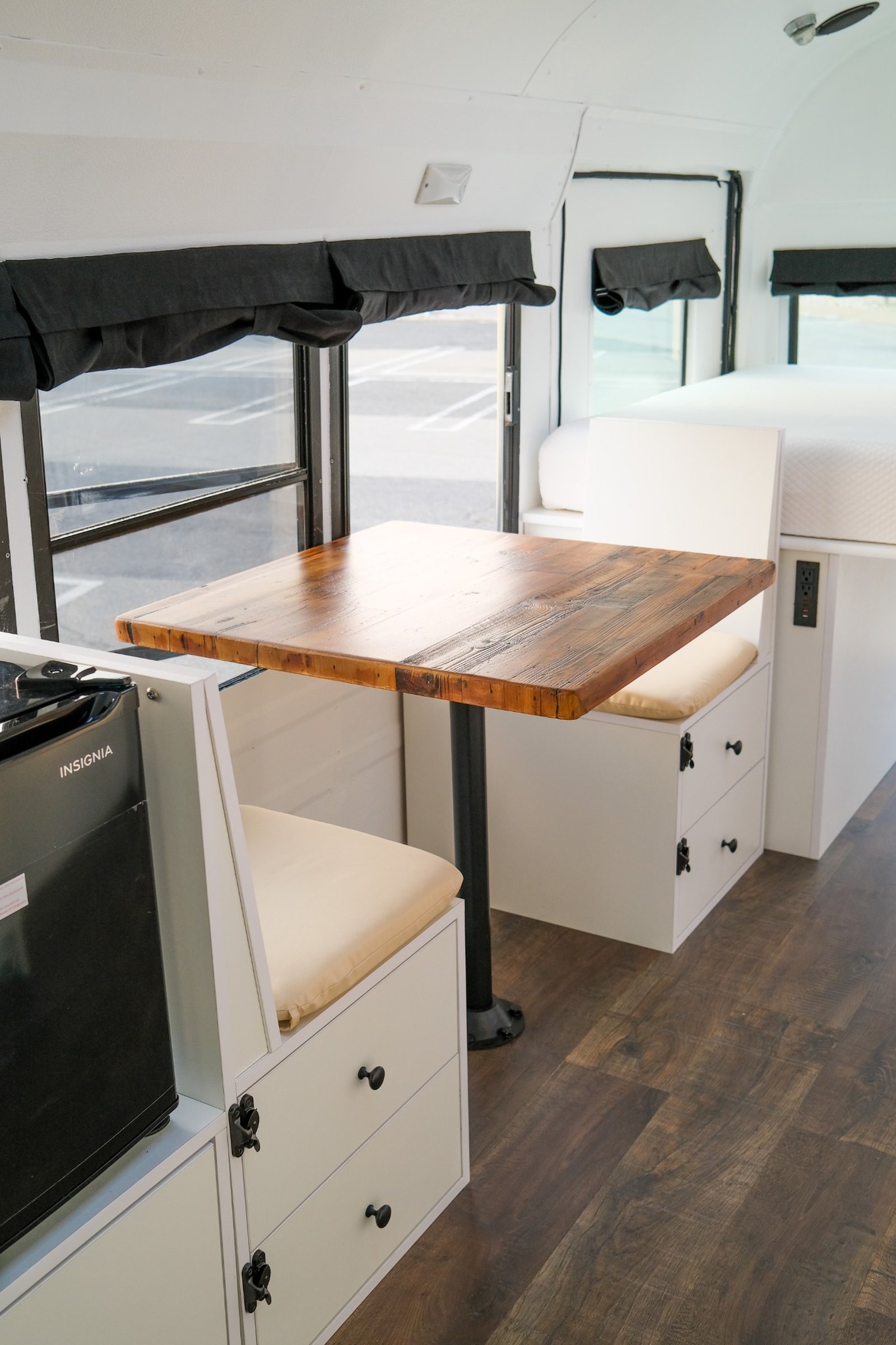 2006 Chevrolet Brand New Skoolie Camper Vanlife RV - Skoolie Livin ...