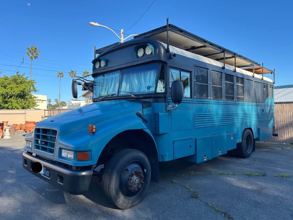 2004 Blue Bird Fully Converted Skoolie - Skoolie Livin | School Bus ...