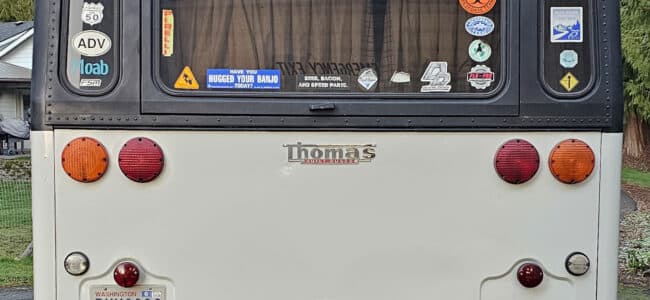 1990 Thomas 36' with cummins/allison fully converted - Skoolie Livin ...