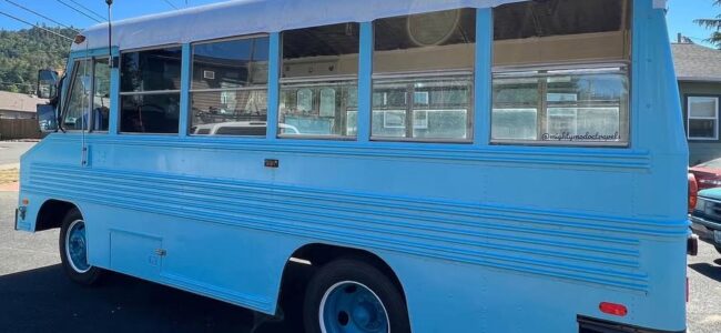 1993 GMC Blue Bird short bus - Skoolie Livin | School Bus Conversion ...