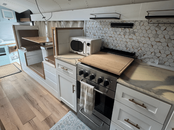 2000 Thomas Built SAF-T Liner MVP / Fully Converted / Off-Grid ...