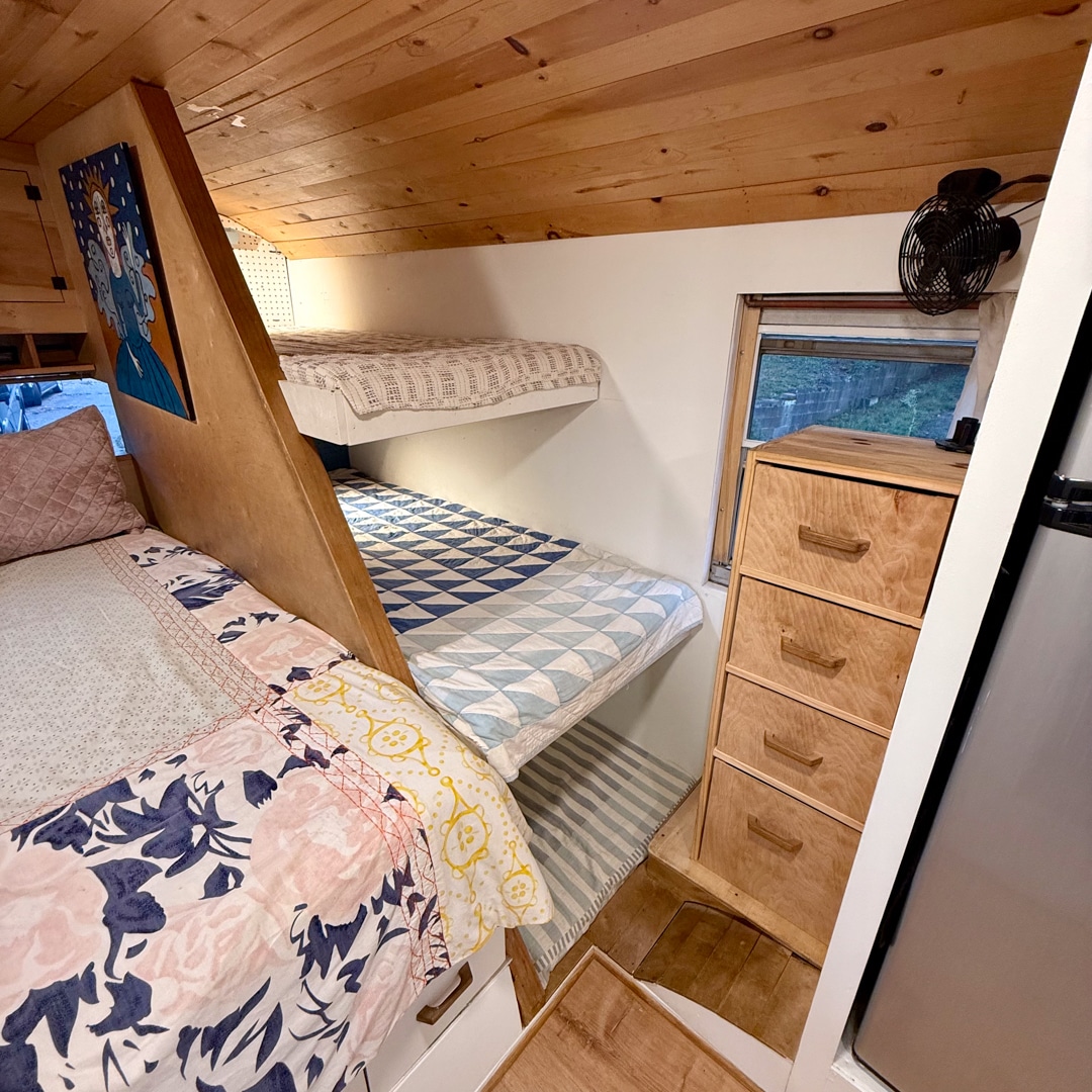 1999 International AmTran 30’ fully converted Skoolie - Skoolie Livin ...